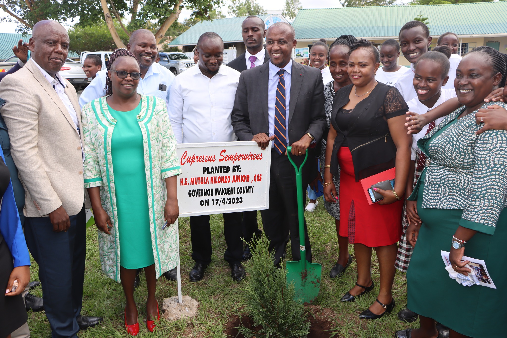 Go Conquer the Nation; governor Mutula tells Mwaani Girls as they head ...