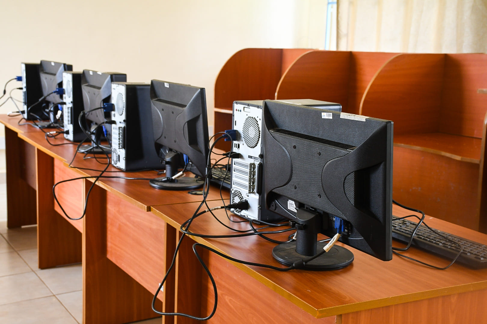 MESPT DELEGATION APPLAUDS MAKUENI AGRICULTURE SCHOOL FOR INNOVATIVE ...