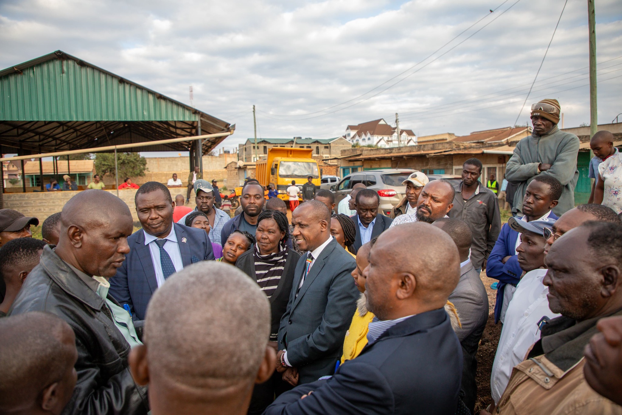 GOVERNOR MUTULA KILONZO JR ON WEDNESDAY INSPECTED ONGOING CONSTRUCTION ...