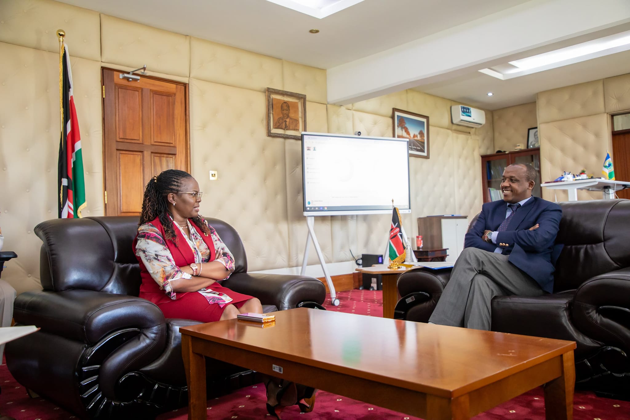 PS GENDER, GOVERNOR KILONZO DISCUSS PLANS FOR GBV COURT IN MAKUENI ...