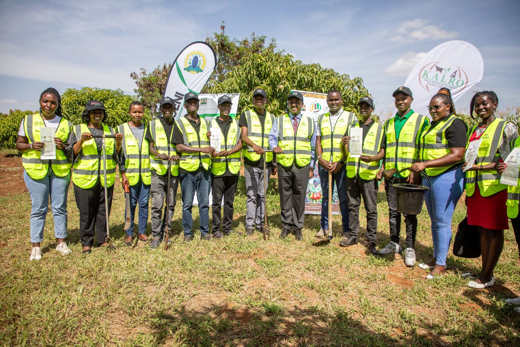 GOVERNOR MUTULA LAUNCHES DIGITAL SOIL SAMPLING IN MAKUENI - Government ...