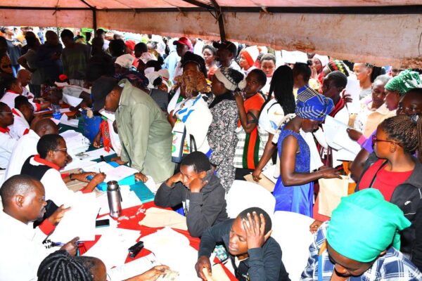 EMALI COMES OUT IN NUMBERS FOR HUDUMA MASHINANI OUTREACH - Government ...